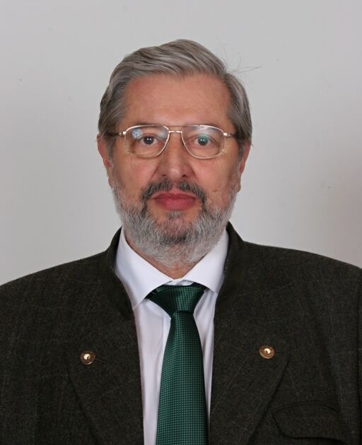 Zemřel Josef Plzák